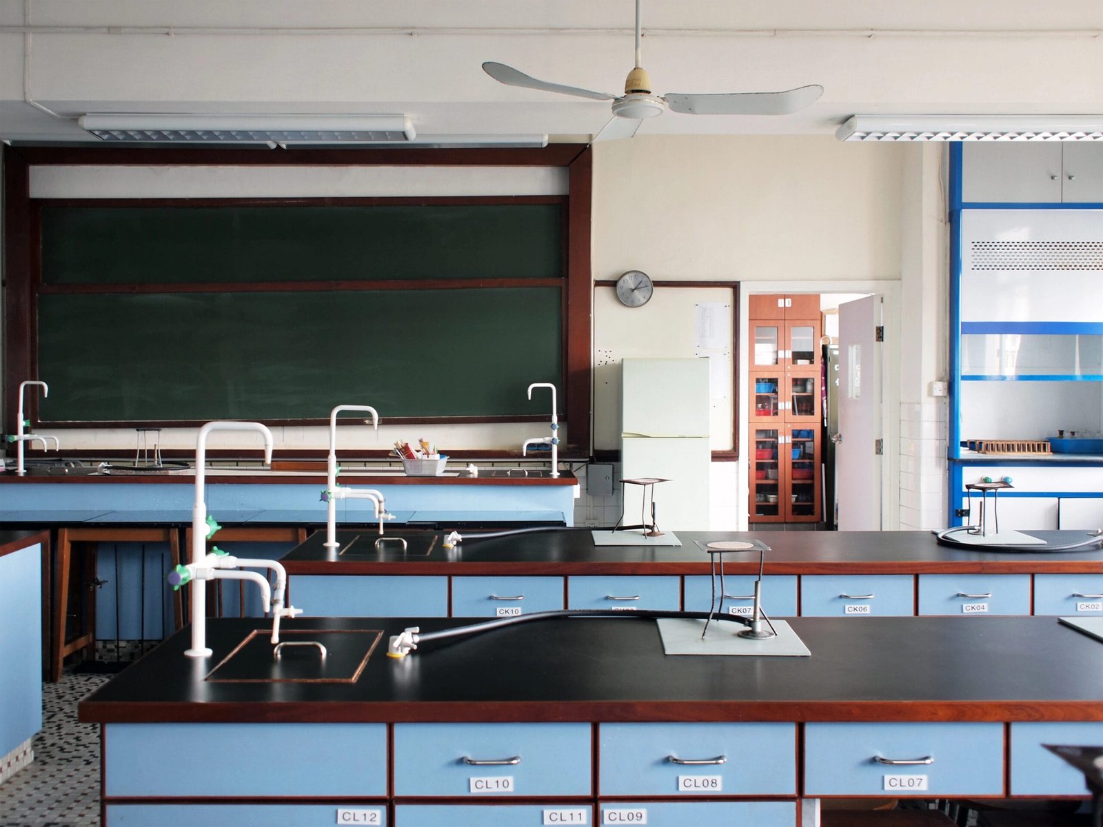 A Call to Prioritize Safety in STEM and CTE | Safer STEM, Safer CTE